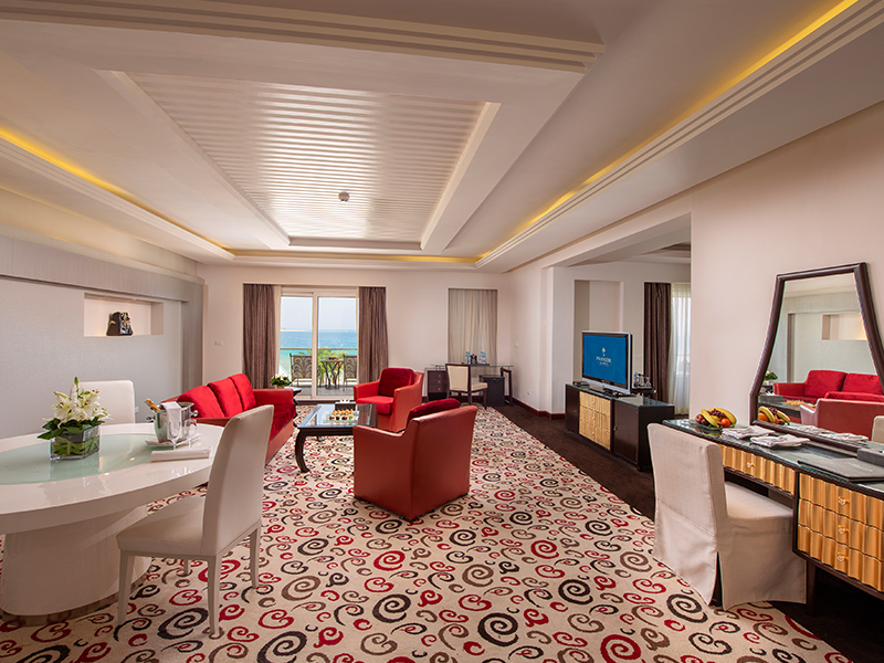 Premier Suite Prime Sea View and Pool View